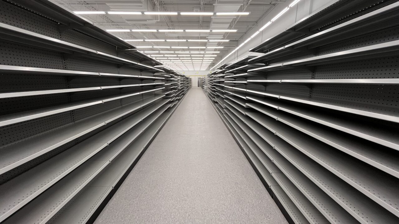 Gondola & Wide Span Shelving - Accurate Shelving